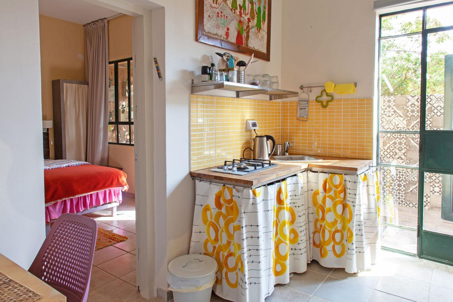 South African apartment - The Krivine's Negev Guesthouse - Sde Boker